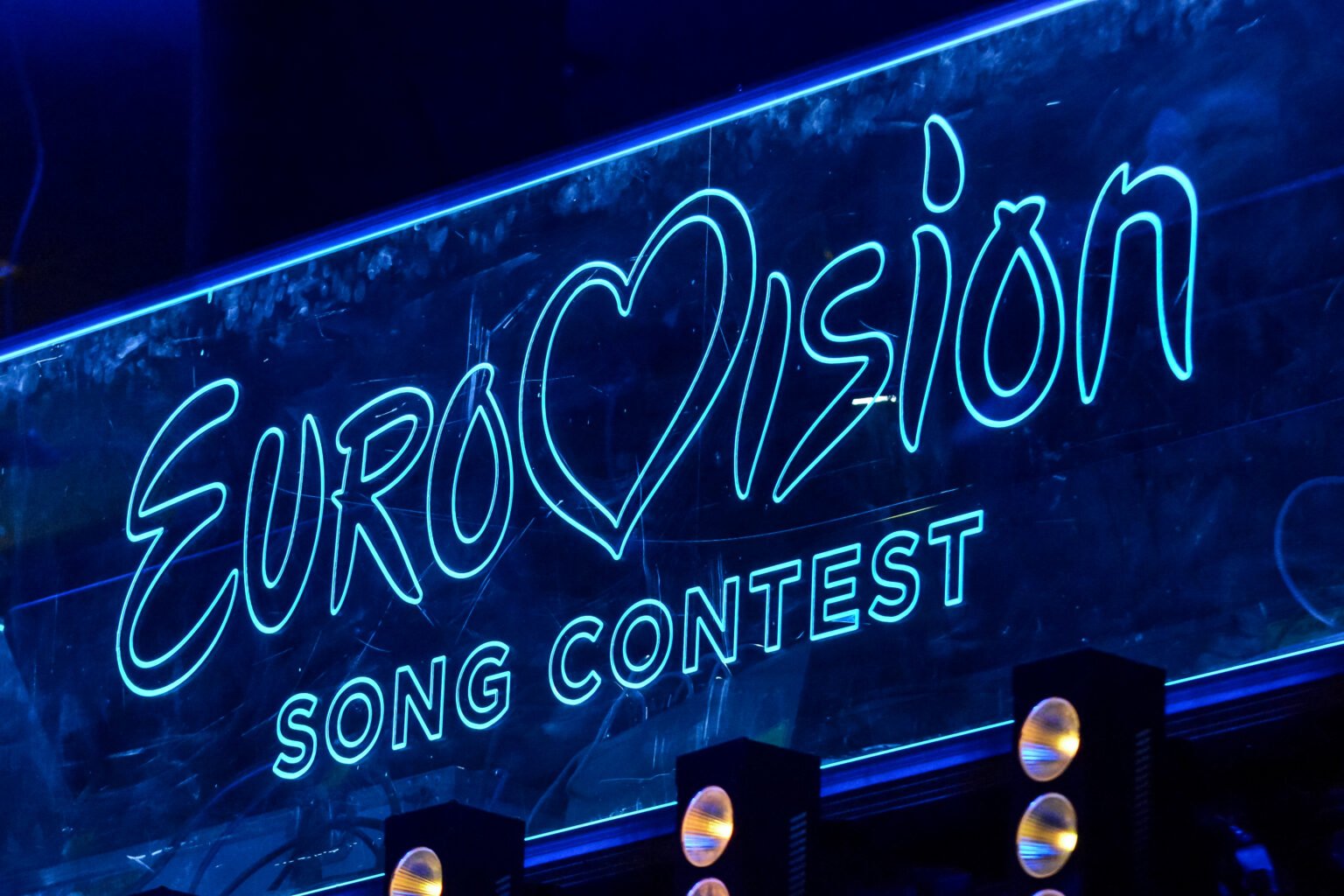 The 10 Worst Eurovision Songs Of All Time - Indie Band Guru